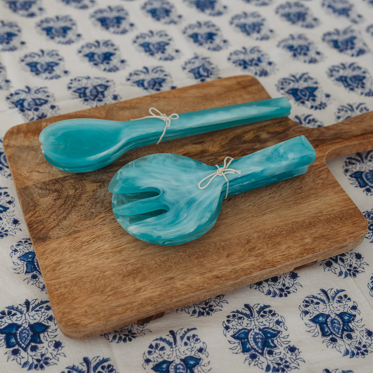 Resin Everyday Salad Servers - aqua swirl – Humble Beginnings Randwick